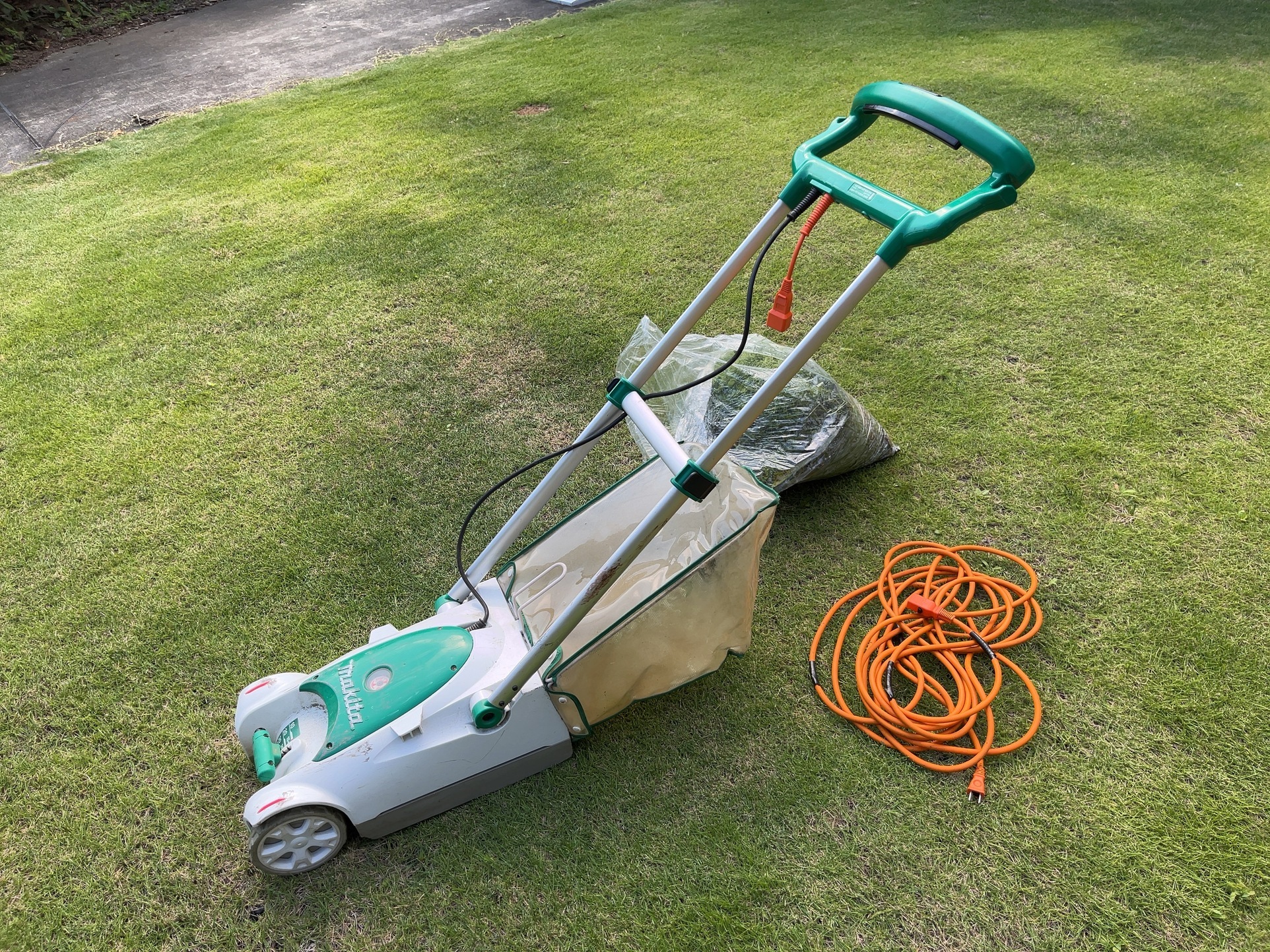 芝刈機が壊れたりタンデムツーリングしたり…の巻: 日報